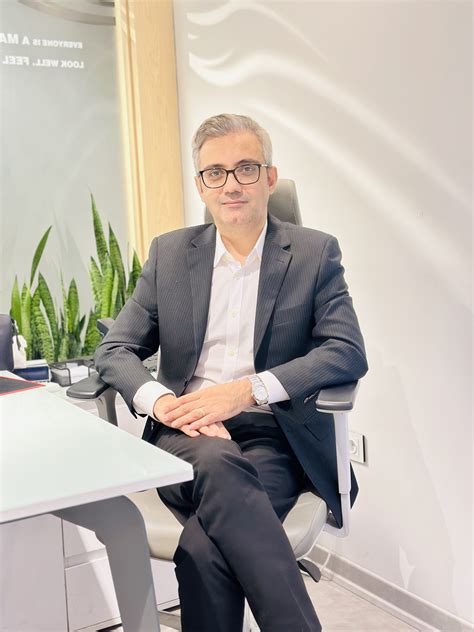 صفحه ی نخست دکتر کلانتری