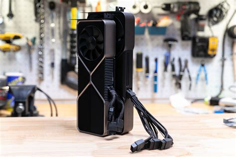 I Fit An Nvidia Rtx 5090 In My Aging Miniature Sff Pc The Verge