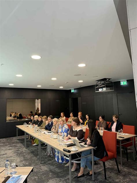 ქალები ქალები მომავლისთვის Women For Tomorrow