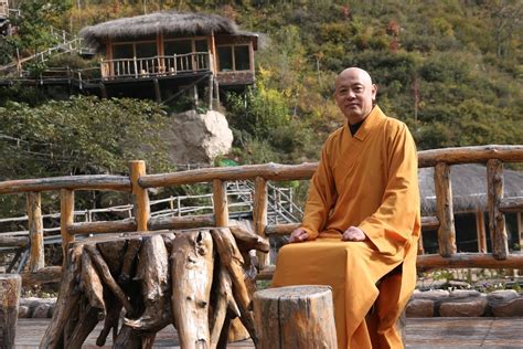 宏圆法师修持礼敬是一切修行的首位 凤凰网视频 凤凰网