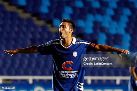 Mauricio Restrepo Photos And Premium High Res Pictures Getty Images