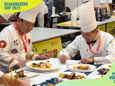 ВИДЕО Монгол Улсын Аварга тогоочоор Сүхбаатар аймгийн иргэн П Сайханчулуун шалгарчээ Isee Mn