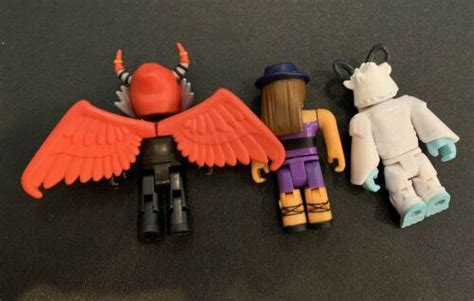 Roblox Blind Box Series 4 Yeti Lord Umberhallow And Another Action
