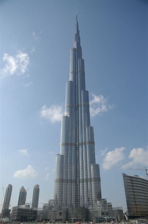 현재 세상에서 가장 높은빌딩 사진