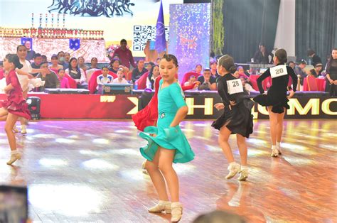 Хүн Домог Бүжгийн Хүн Домог Бүжгийн Үндэсний Их Наадам