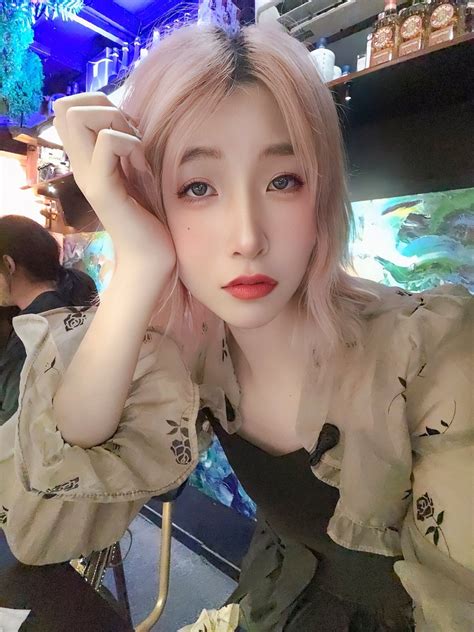 艾比abby on Twitter 太热辣连搞黄色的力气都没有辣只想在家躺着