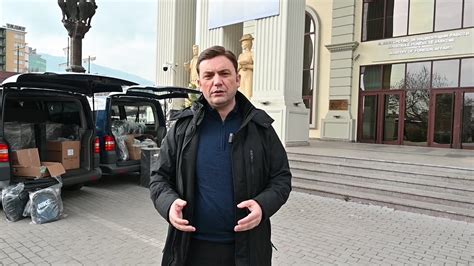 Утрово тргна првиот дел од ветената помош за Македонците во Албанија Youtube