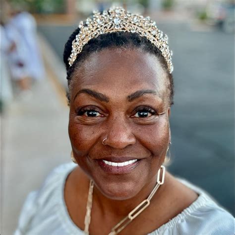 Sharon Roshell Thomas