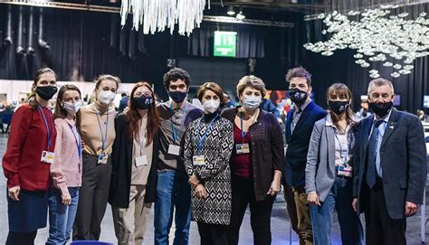 Присоединиться Caneecca Восточная Европа Кавказ и Центральная Азия