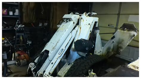 Mini Track Dingo Up And Running Eporner