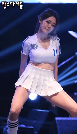  Bambino Hot Korea Dance 10 Daftar