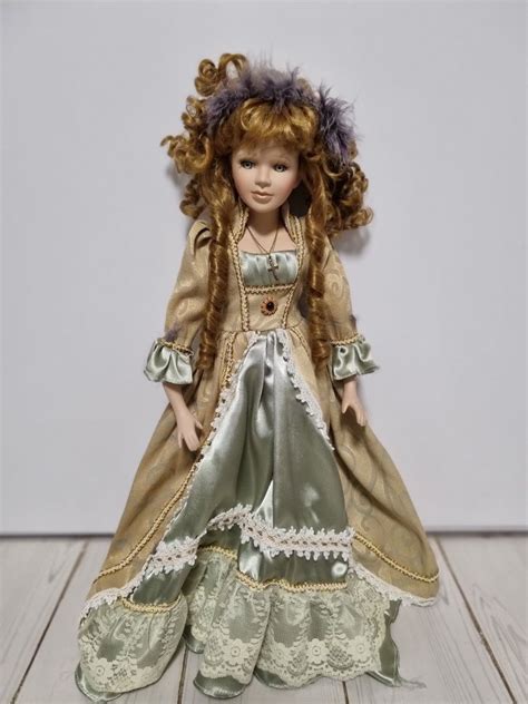 Колекційна старовинна фарфорова лялька 1 100 грн Колекціонування Рованці на Olx