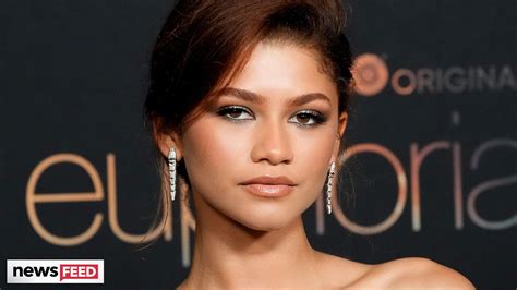 Zendaya Makes Emmys History Again At The 2022 Awards Show