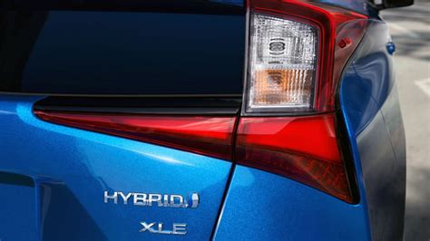 10 Advantages And Disadvantages Of Hybrid Cars