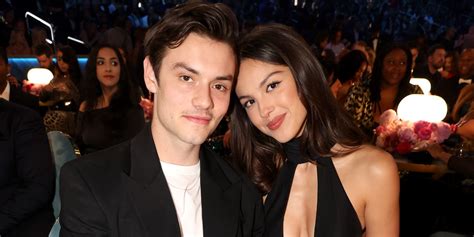 Who Is Louis Partridge Meet Olivia Rodrigos Actor Boyfriend