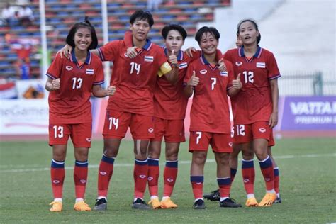 ชบาแก้ว ถล่ม กัมพูชา 6 0 คว้าเหรียญทองแดง ซีเกมส์ ครั้งที่ 32