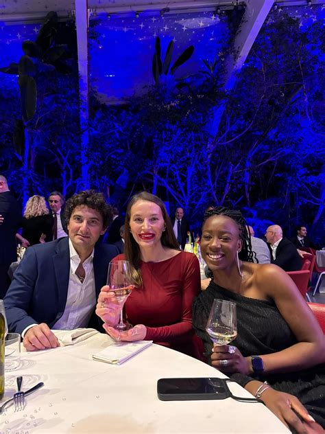 Vicky მინდა ჩემი პატარა წარმატების და სიახლის შესახებ მოგიყვეთ გუშინ ჩემთვის განსაკუთრებით