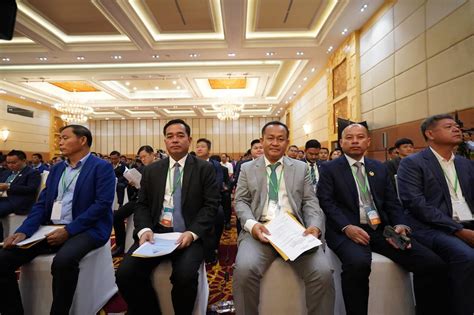 សម្តេចធិបតី ហ៊ុន ម៉ាណែត ប្រកាសថា សុវត្ថិភាពនិស្សិត និងពលរដ្ឋខ្មែរនៅអ៉ីស្រាអែល