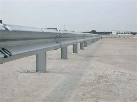 Road Guard Rails And Safety Barriers In Ksa