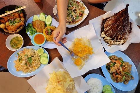 Habee Roti Chachakสวนหลวง Phuket