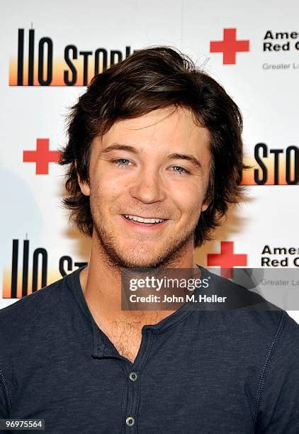 Michael Welch Actor Photos And Premium High Res Pictures Getty Images