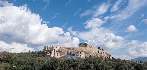 그리스 아테네 고고학 유적지 아크로폴리스와 파르테논 신전 고대 그리스의 전망 프리미엄 사진