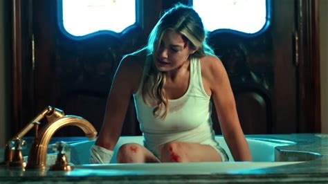 ФИЛЬМ ДЕВУШКА ПОПАДАЕТ В ЛОВУШКУ В ОСОБНЯКЕ ИЗ НЕГО НЕТ ВЫХОДА Дом