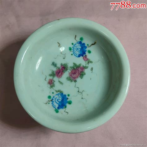 漂亮精致保存完好的名家粉彩花卉高脚供碟时代新居民【7788商城七七八八商品交易平台】