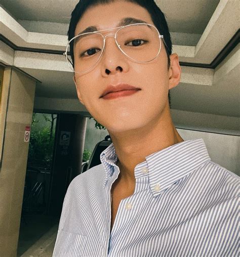 투브릿지안경 웬만해선 잘안어울리지 패션 에펨코리아