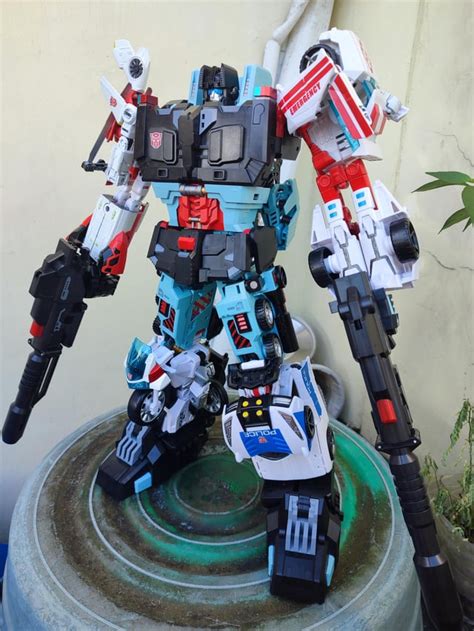 Defensor X Protectobots R Transformers