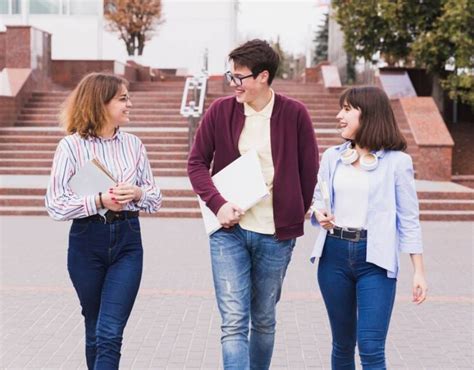 5 Benefits To Choosing A High School Usca Academy International School Private School Medium