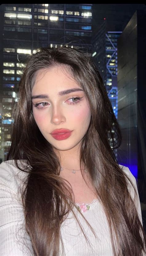 صور بنات للبروفايل افتار بنات كيوت رمزيات بنات كيوت صور بنات للبروفايل