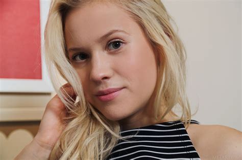 Nikki Hill XNXX Adult Forum