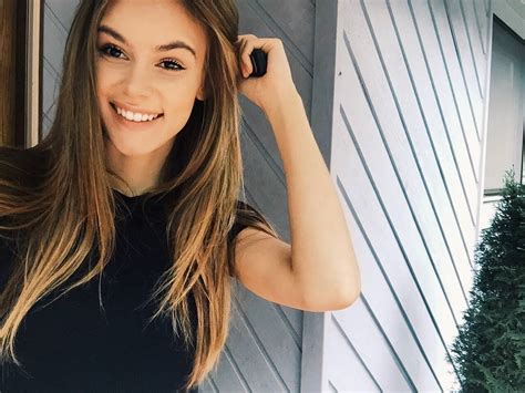 Beautiful Females Amberleigh West