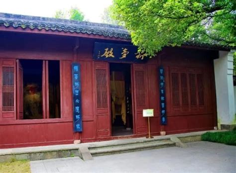 西湖风俗系列于祠祈梦与月老卜婚民间习俗