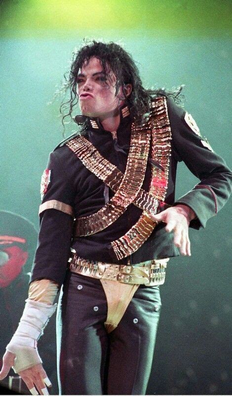 Michael Perform Jam Live In Tokyo December 12 1992 Ending Of First