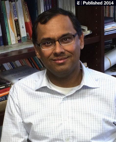 In ‘doctored Sandeep Jauhar Examines A Broken System The New York Times