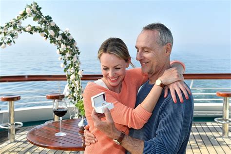 Simone Hanselmann Galerie Z Filmu Čsfdcz