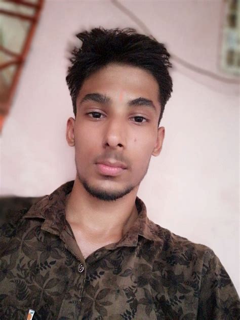 Lakshay Khandal Medium