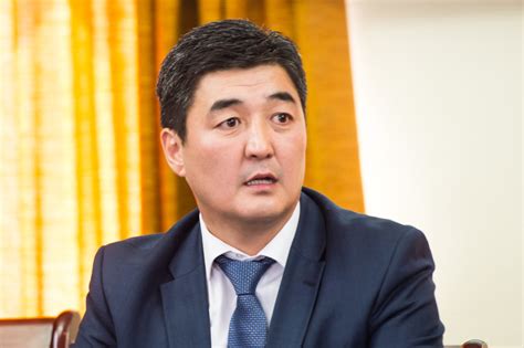 Эрдэнэс Тавантолгой ХК ийн захирал асан Д Ариунболдыг баривчилжээ