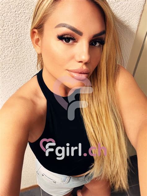 Maria Coquine De 29 Ans En Live Cam Très Chaude