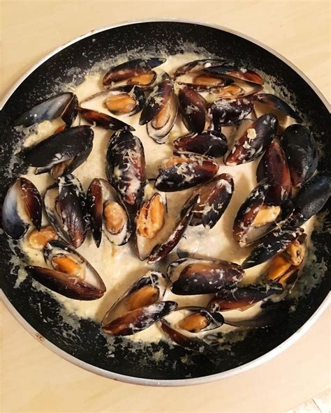 МИДИИ В СЛИВОЧНОМ СОУСЕ Recettes De Cuisine Recette Cuisine