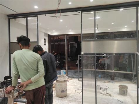 Spider Glass Glazing At ₹ 450sq Ft In Ghaziabad Id 2855396284512