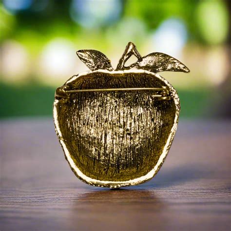 Sparkling Orchard Lapel Pin