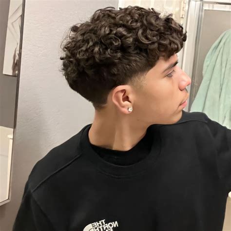 Pin By Claribel Carrizales On Mexican Hair Styles Taper Fade Curly