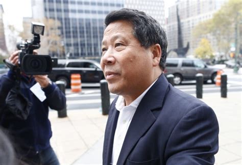 Затвориха китайски милиардер подкупвал служители на ООН