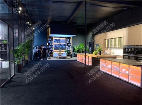特装展台设计 博洛尼 大黄蜂展览