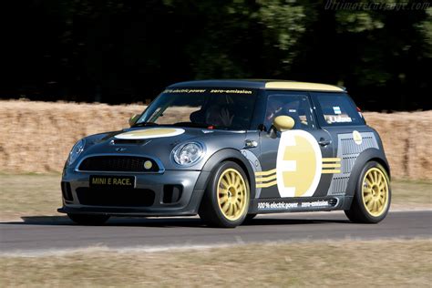 Mini E Race 2010 Goodwood Festival Of Speed