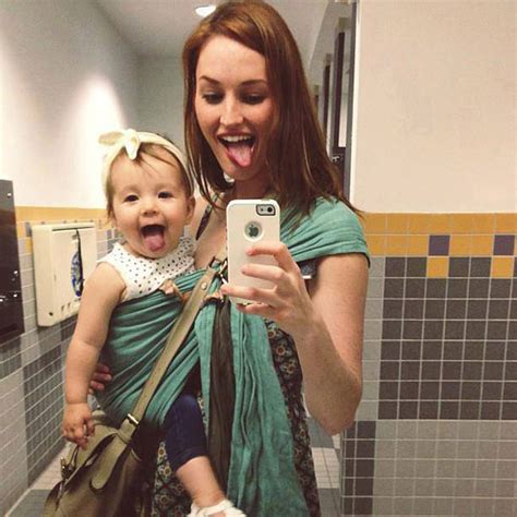 Like Mother Like Daughter 25 Adorable Photos Of Moms And Their Mini