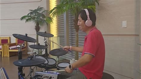 1 주 없이 살수 없네 1절 2 나 같은 죄인 살리신3 나 주님의 기쁨되기 원하네4 나 주의 믿음 같고5 하나님의 나팔소리 후렴부터 6 호산나 Youtube